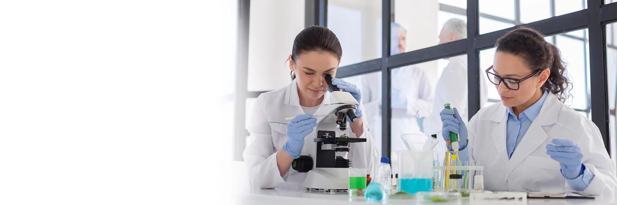 Lab Coats for Women’s - DR Instruments